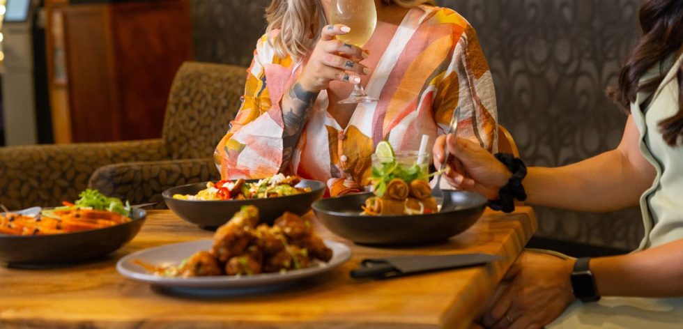 The Spinnaker | Family dining beachfront in Yeppoon